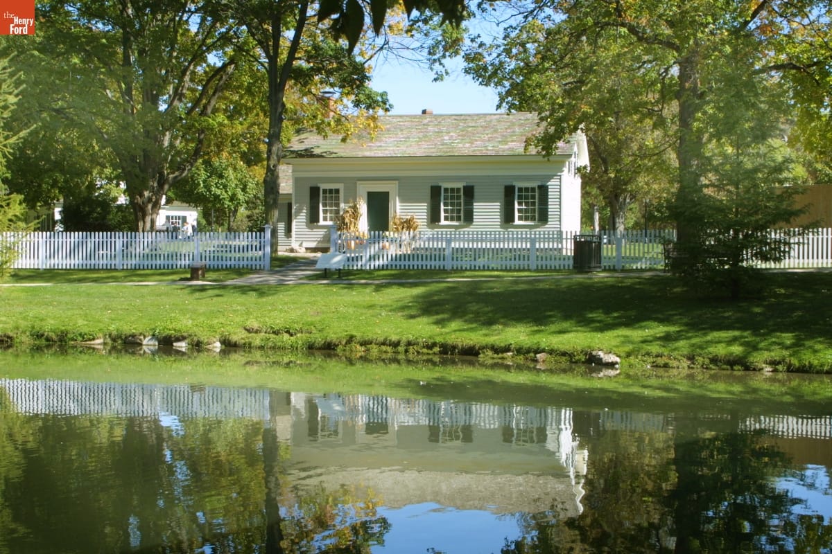 Community Connection: The Edisons' and Vienna, Ontario - Shandi Pace